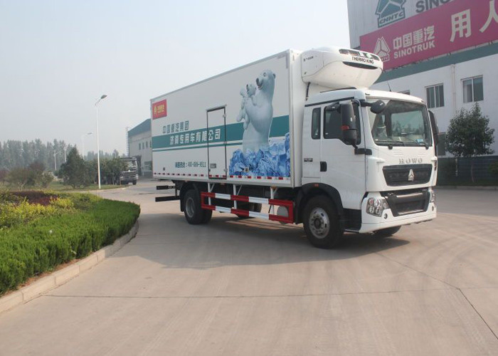 140 HP Engine Refrigerator Box Truck , RHD 4X2 8 Ton Refrigerated Food ...