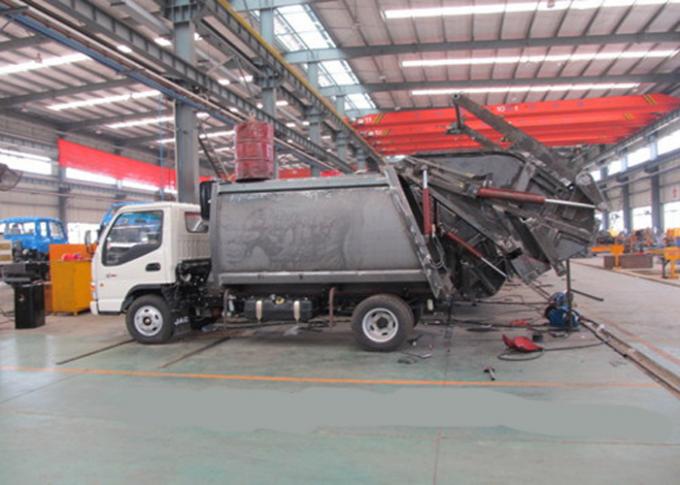 Big Loading Capacity Solid Waste Management Trucks With Collection Box