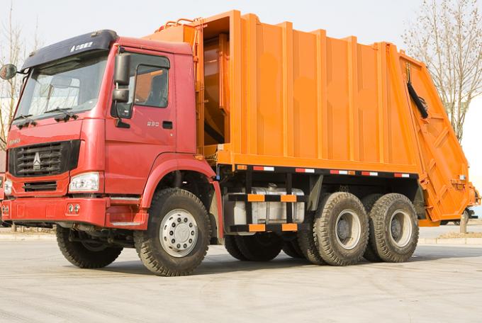 High Performance Garbage Collection Truck , Solid Waste Management Trucks
