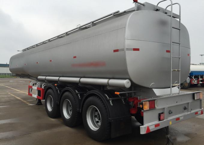 50 - 80 Tons Fuel Tank Truck SINOTRUK 50000 Liters Semi Trailer Dump Truck